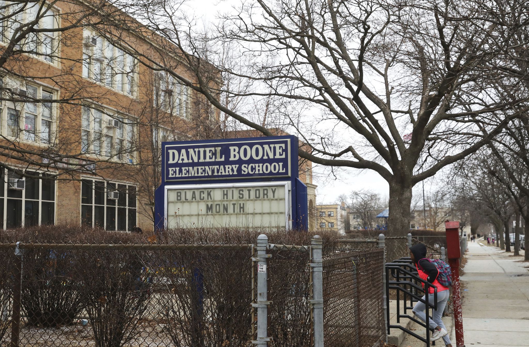 Chicago’s Daniel Boone Elementary seeks new name because of explorer’s ...