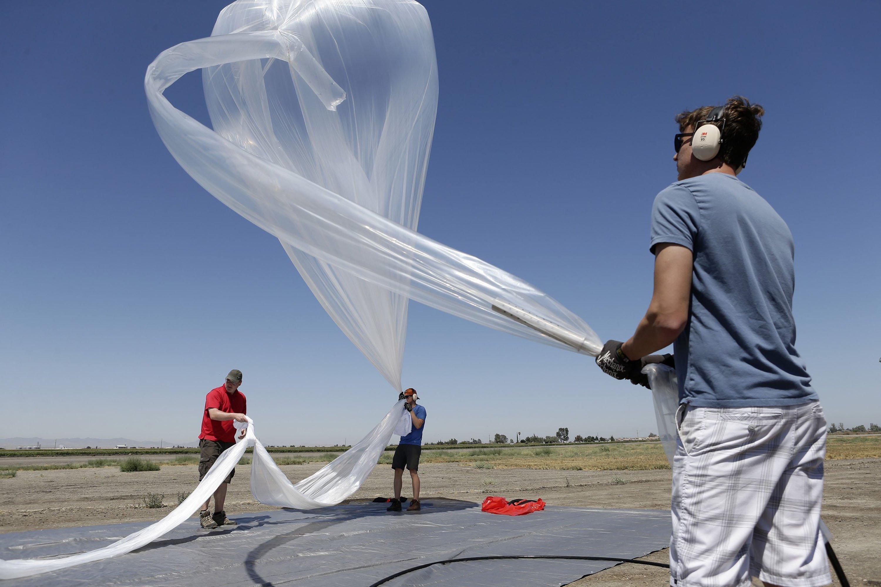 Google's Project Loon: Using balloons to connect remote areas to the 'Net