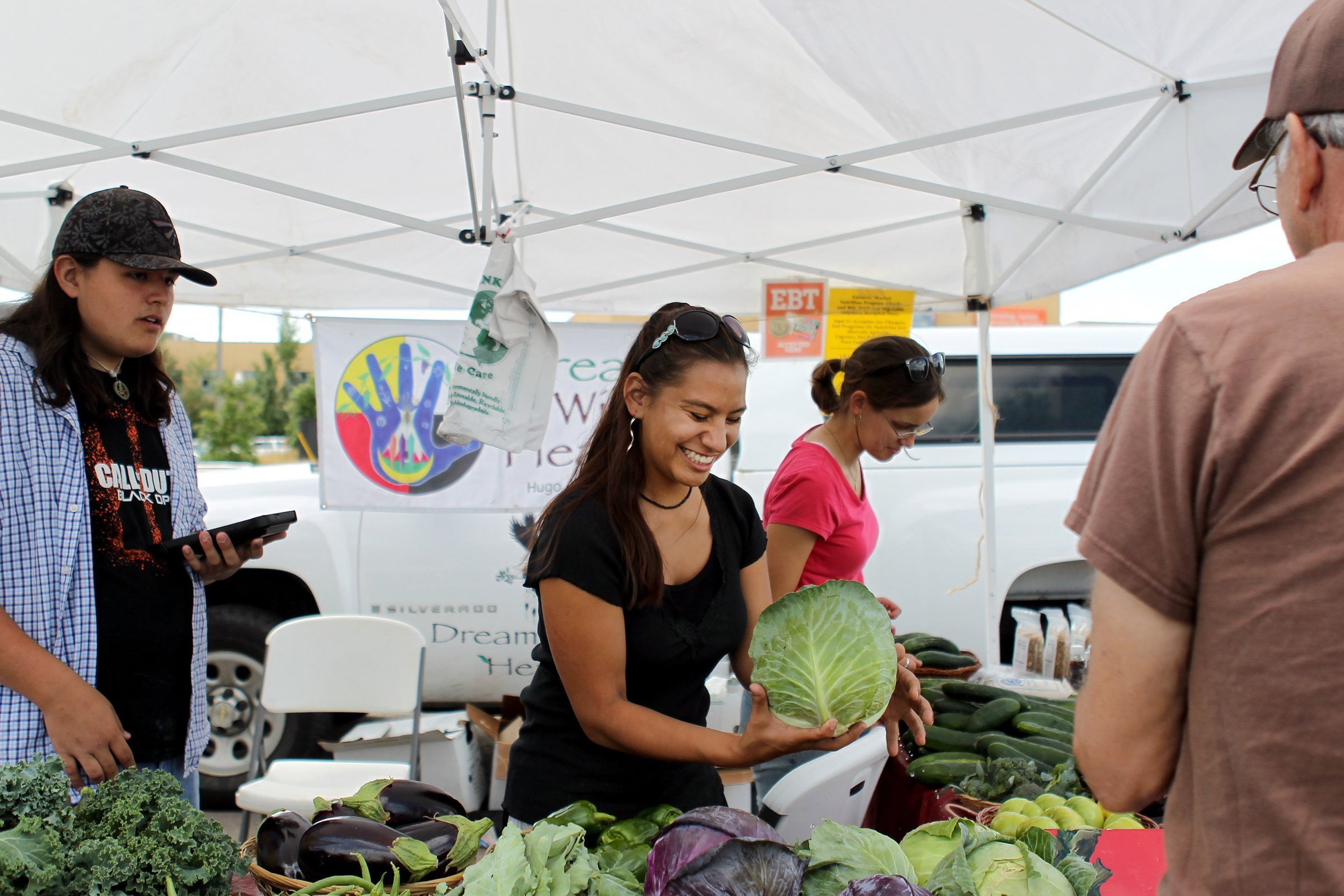 Farm saves traditional heirloom Indian seeds to encourage tribal health