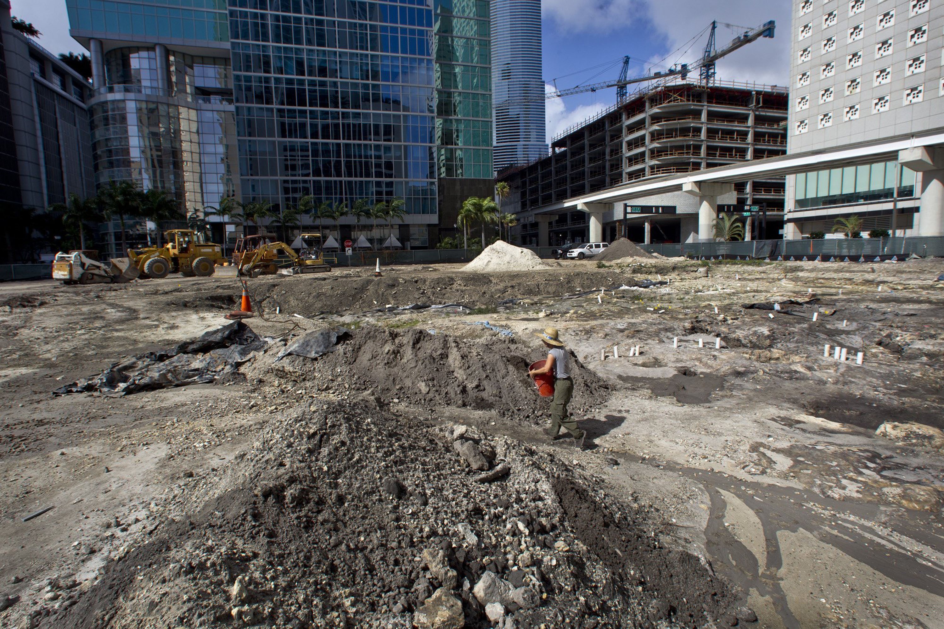 Downtown dig has Miami asking how much history can it keep