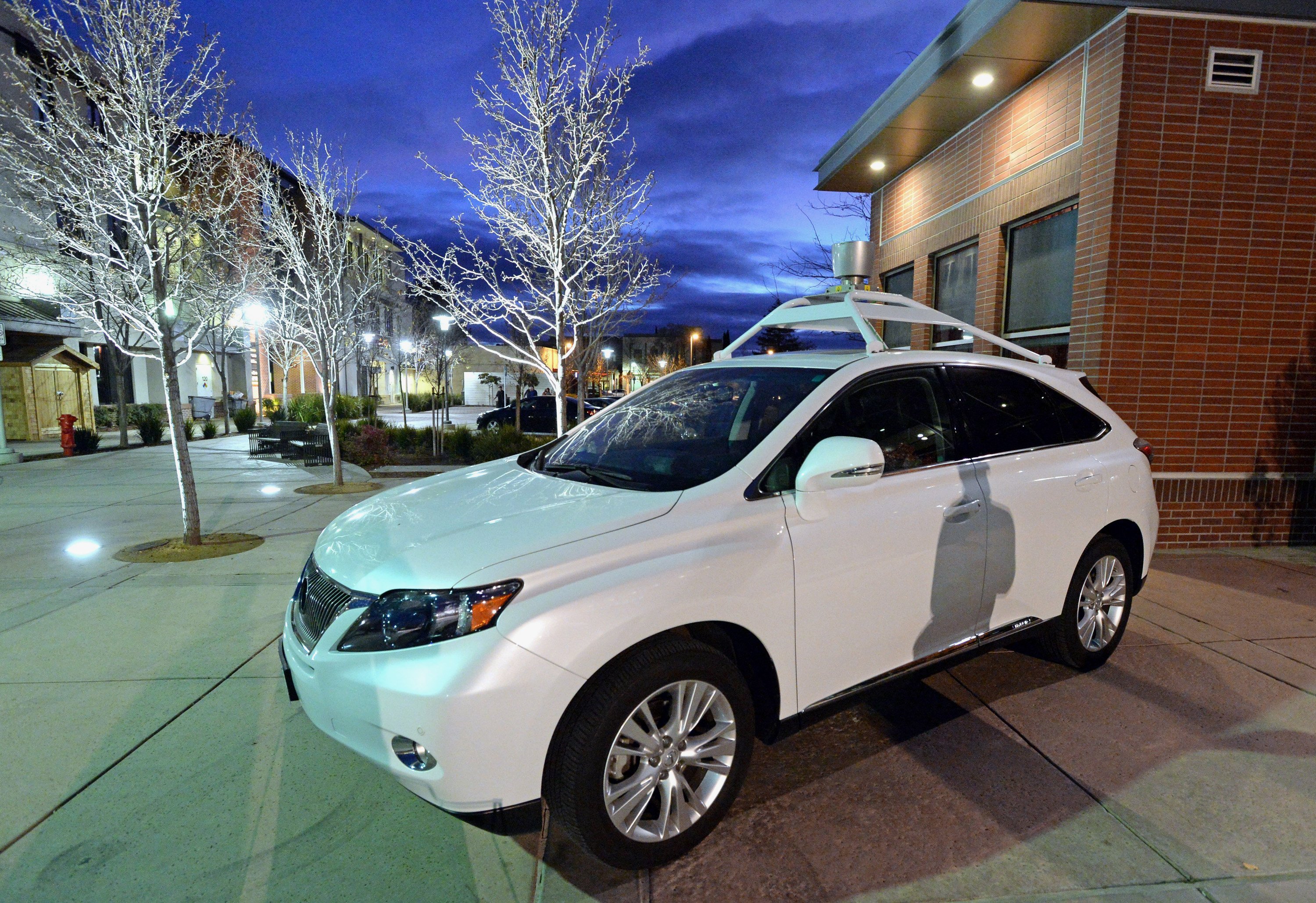 No steering wheel, no brake pedal, no problem in these driverless cars