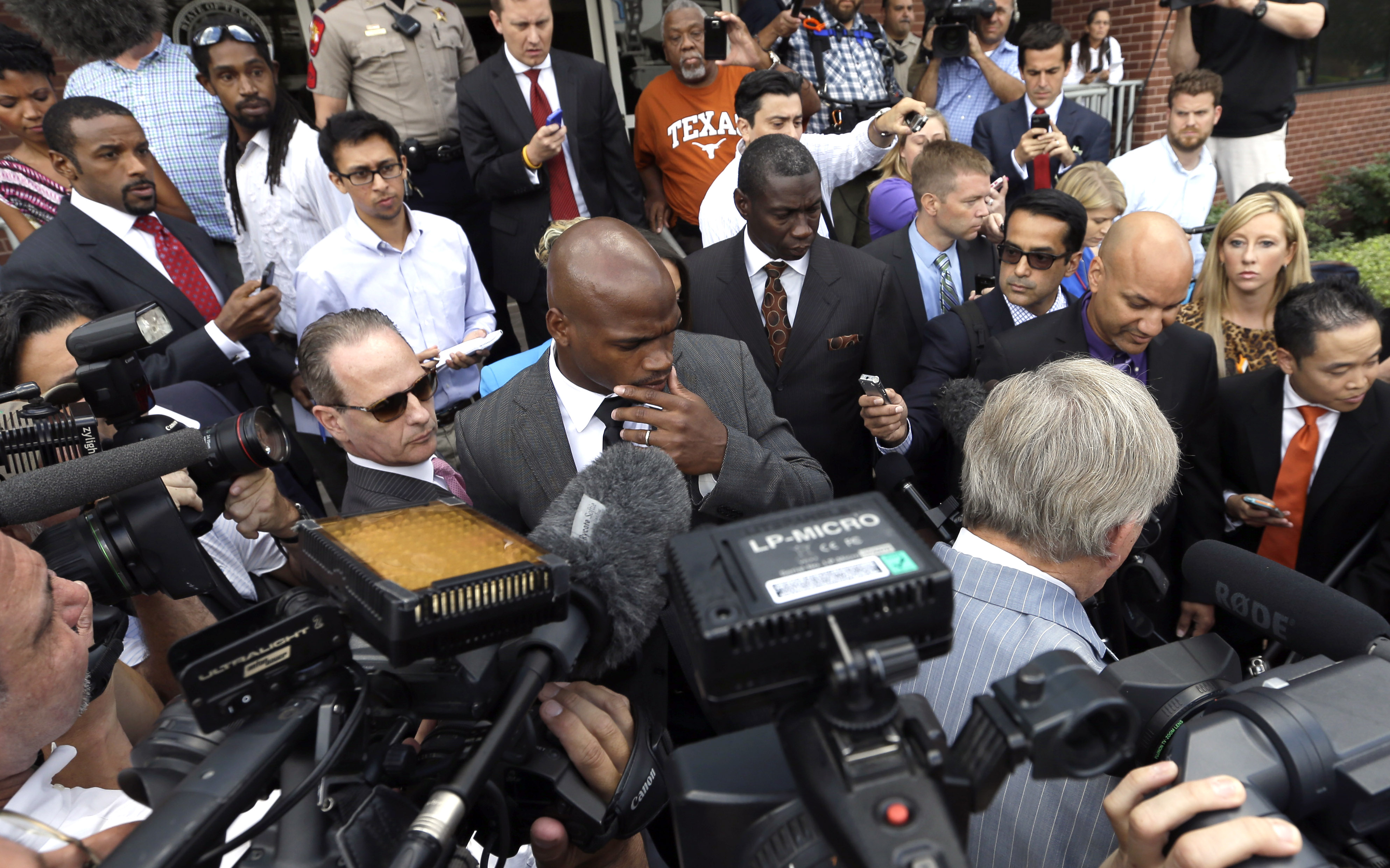 PRO/CON: Is media coverage of the NFL's problems fair or foul?