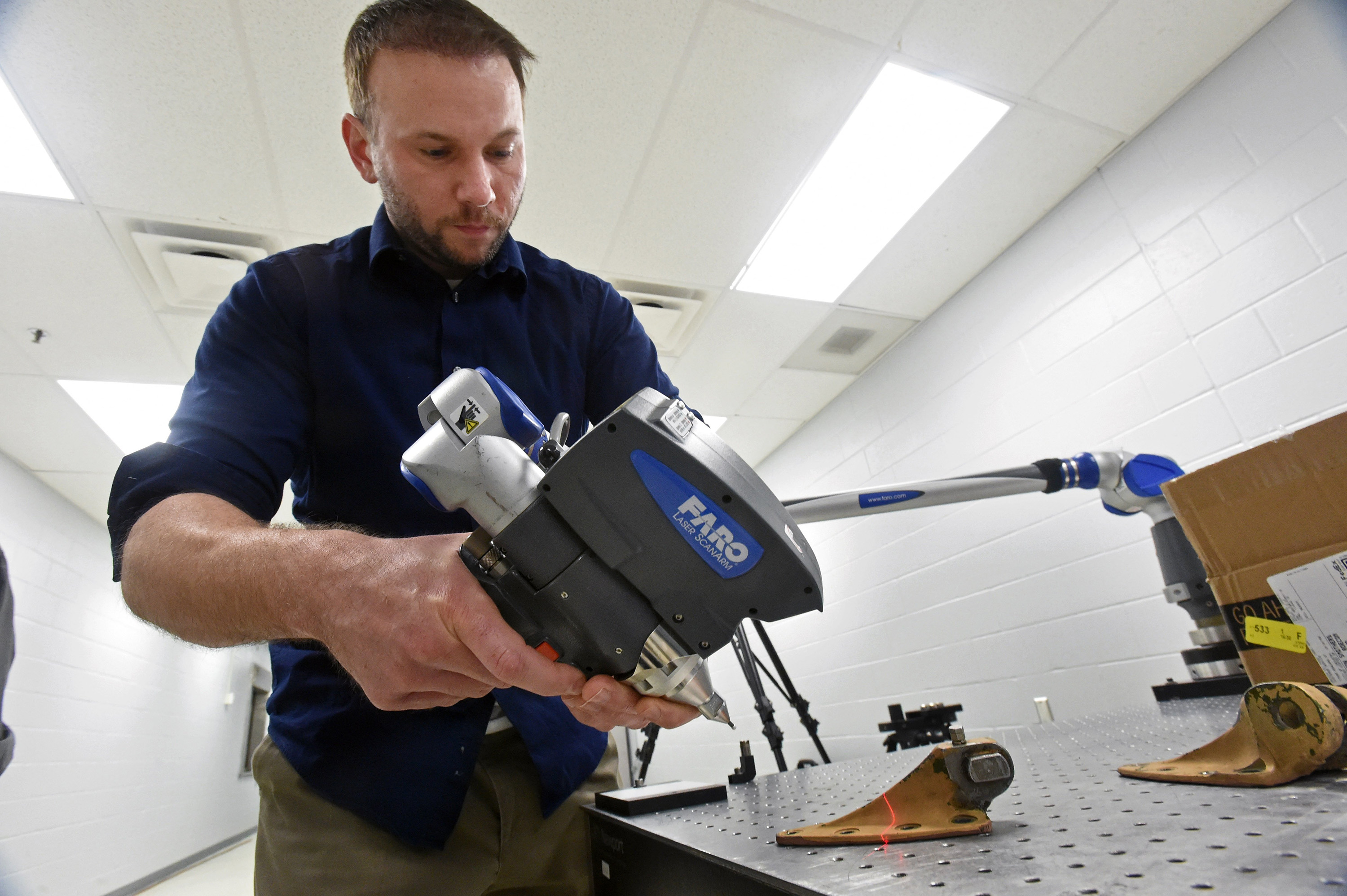 Soldiers might soon pack 3-D printers alongside their guns