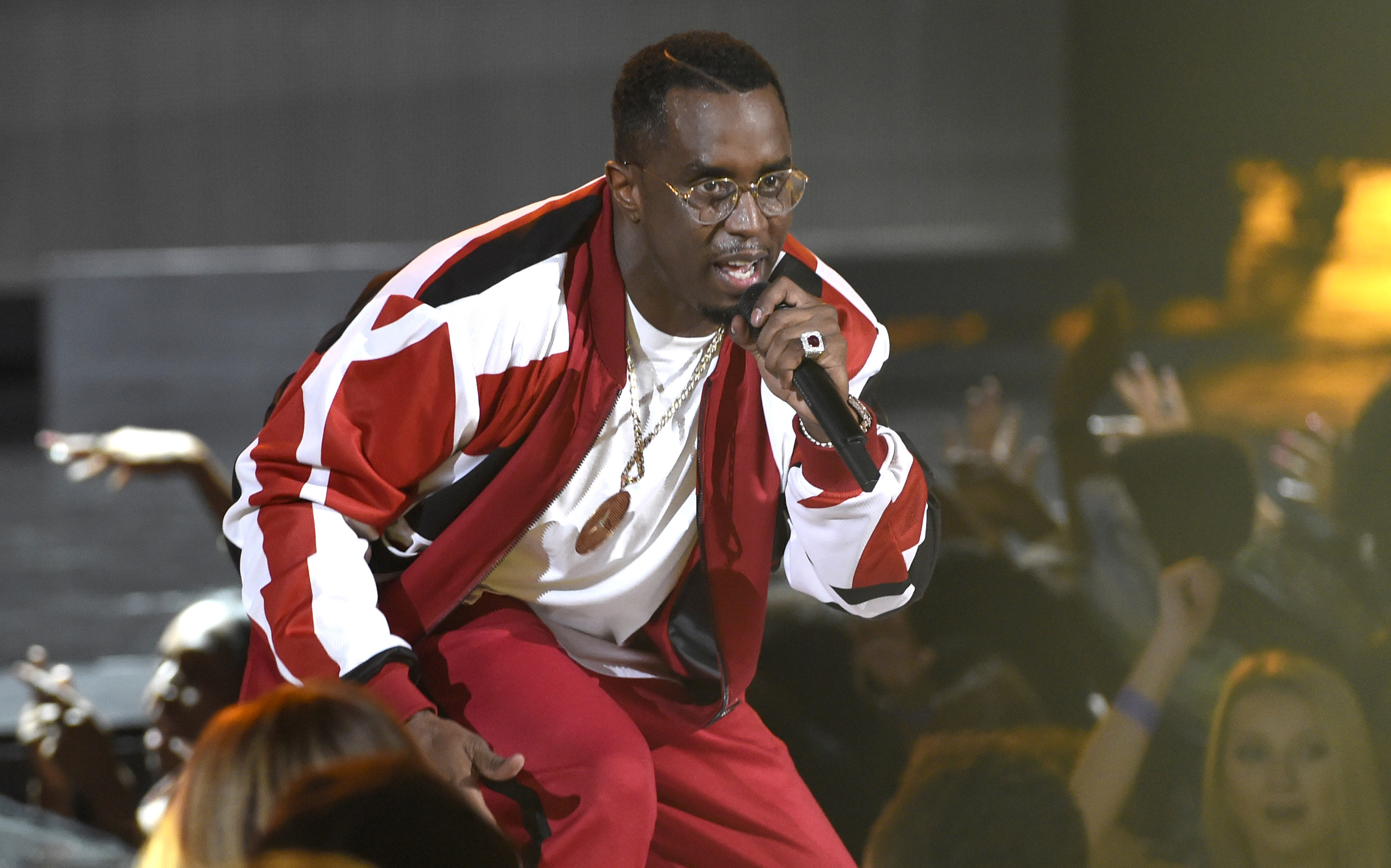Hip-hopper Sean Combs starts a school