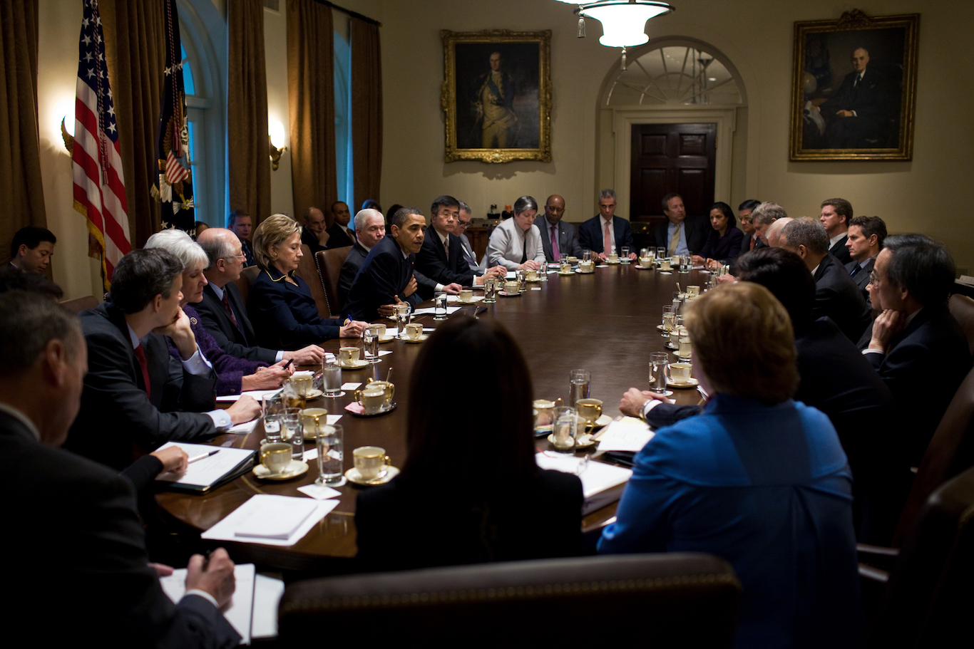 What does the president's Cabinet do?