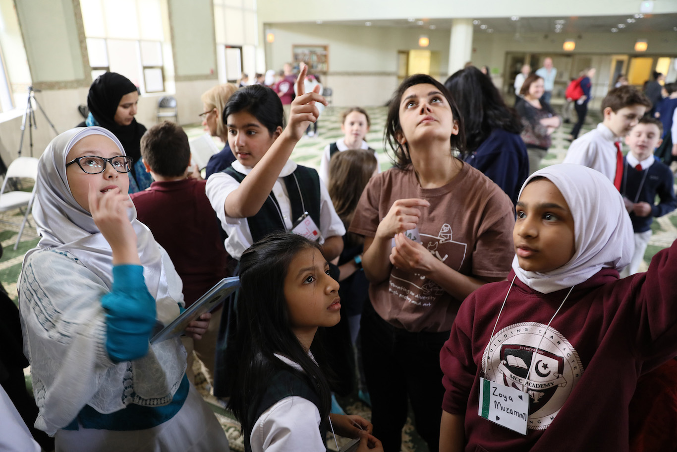 Interfaith children in Chicago receive lessons in making friends, not foes