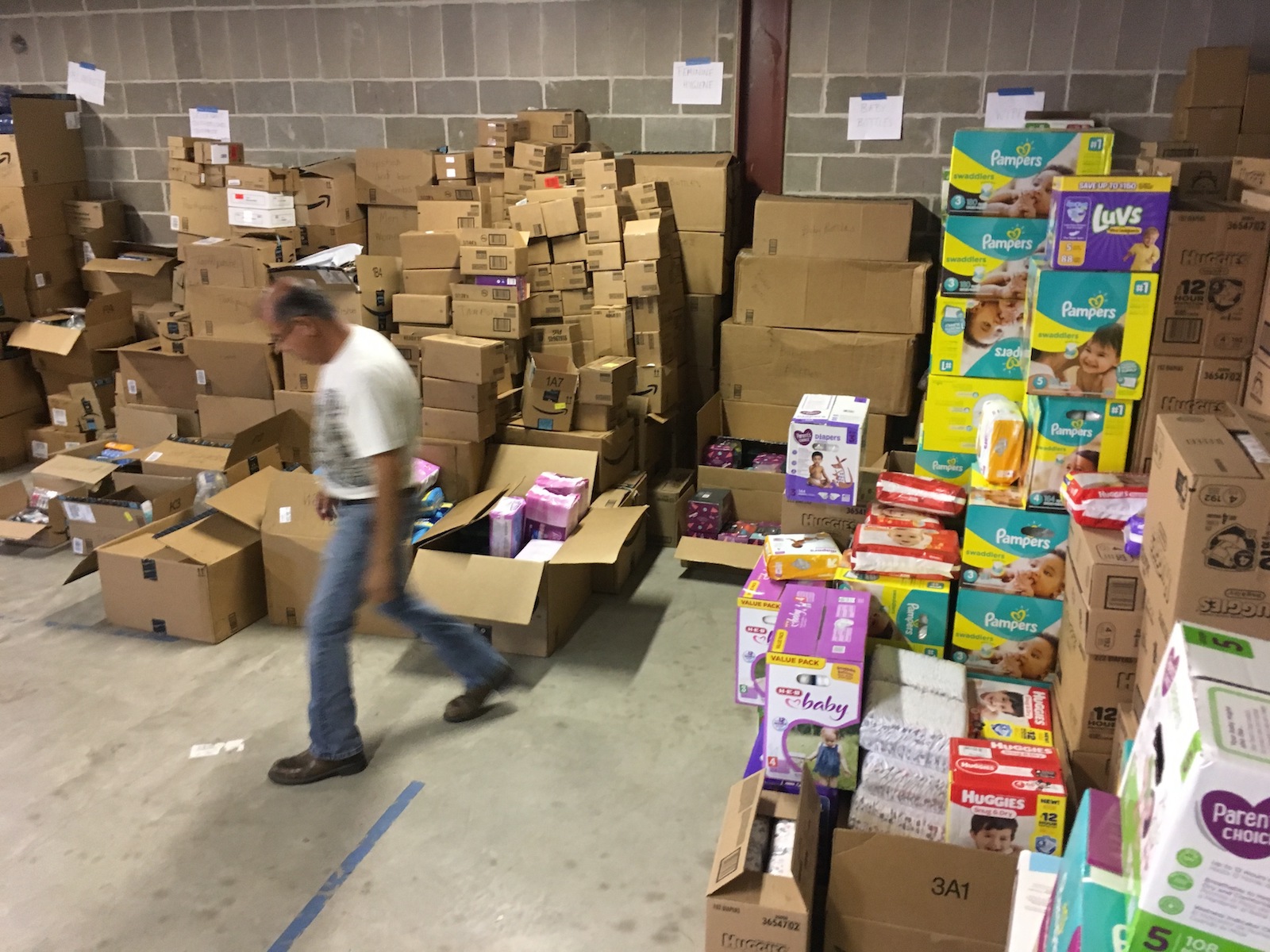 Boxes from around the country arrive at Texas asylum-seeker center