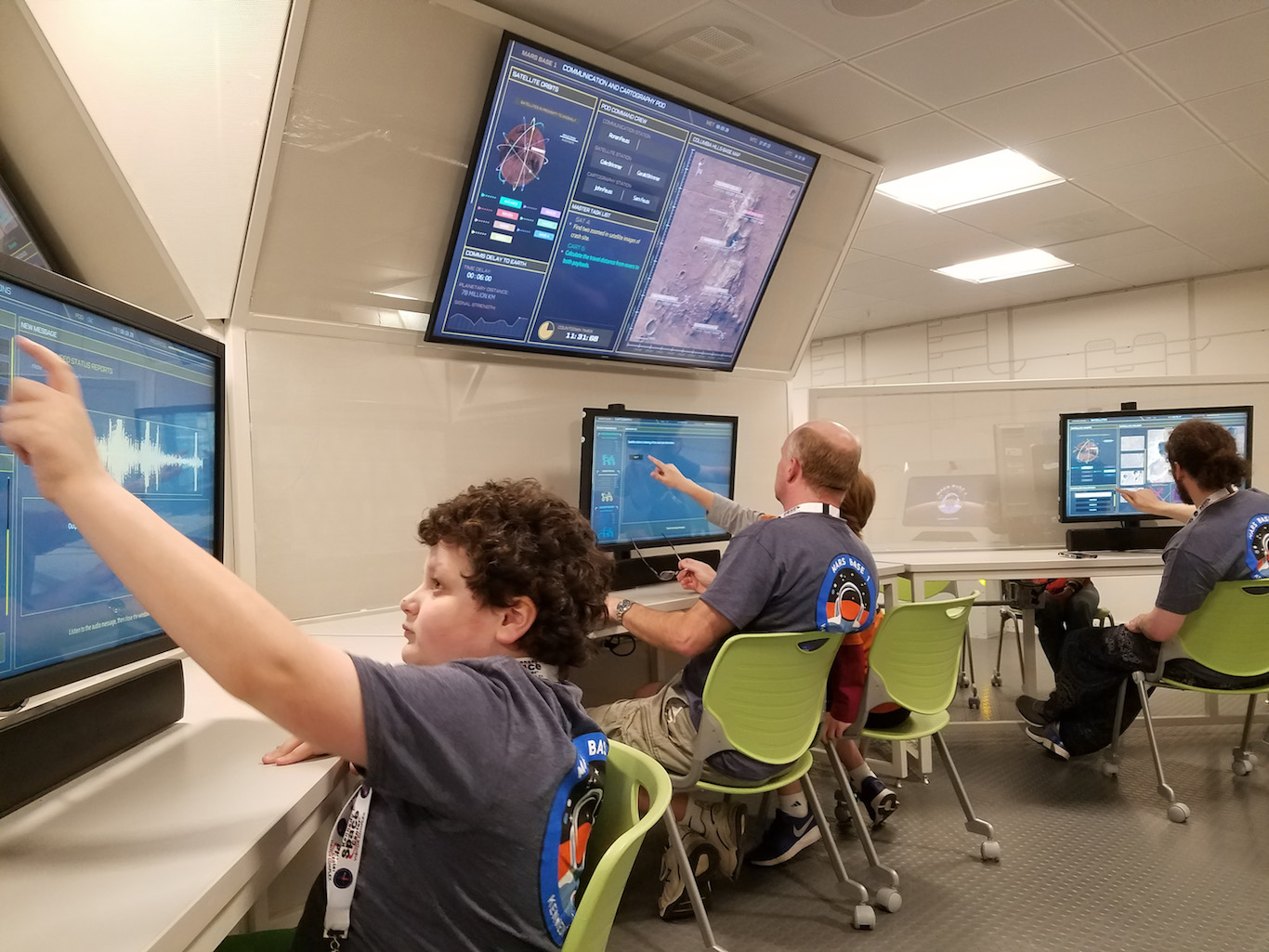 Hands-on "training" to be an astronaut at Kennedy Space Center