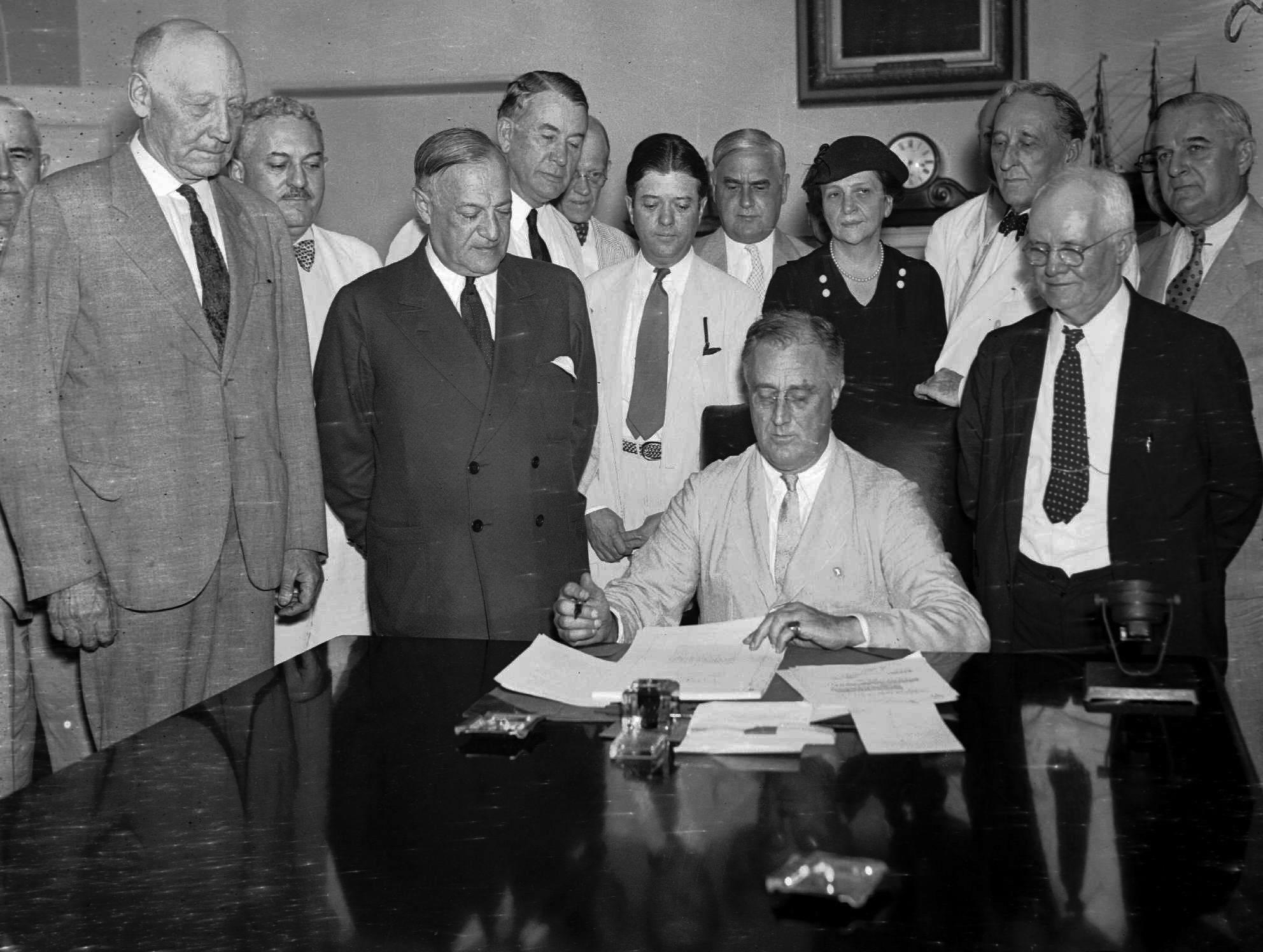 Primary Sources: Dr. Santos on the failures of the New Deal