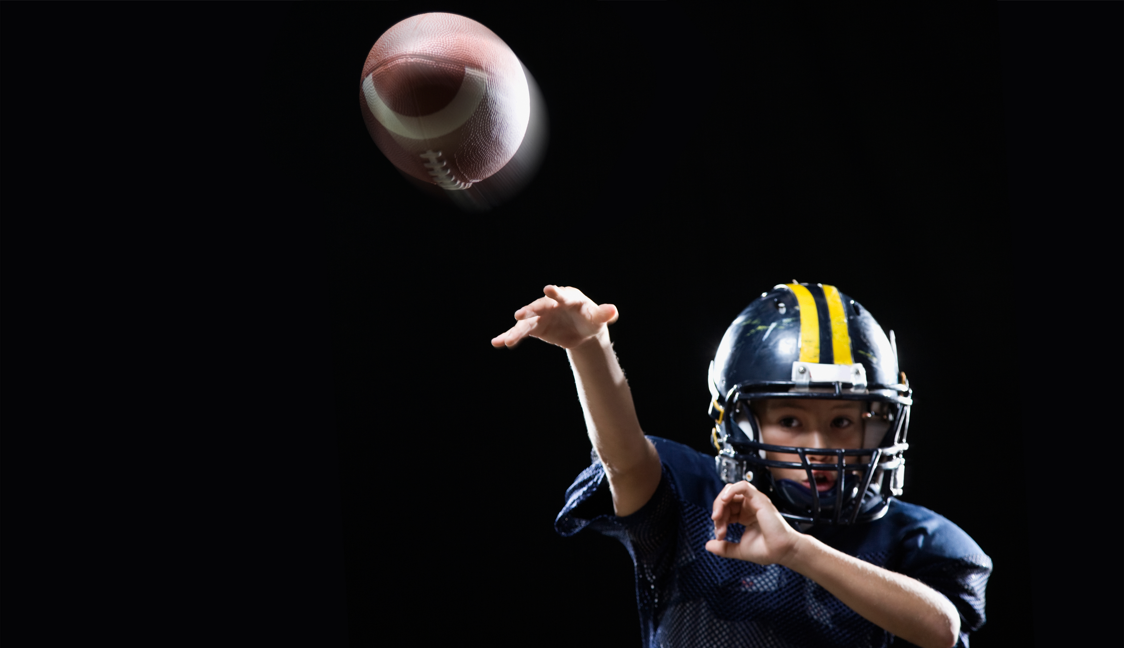 Researchers reveal the secret to the perfect football throw